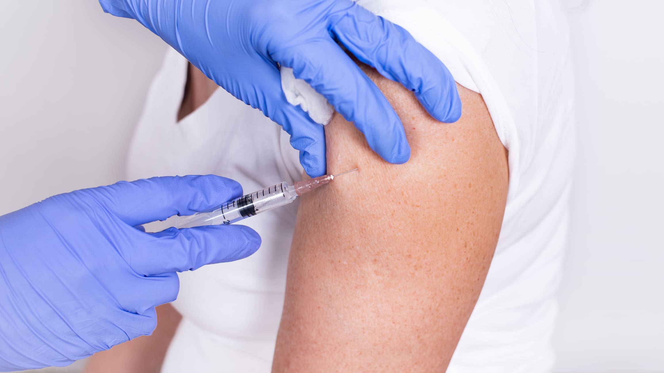 Routine and catch-up HPV jabs for young people aged 12 to 25 > Glos ...